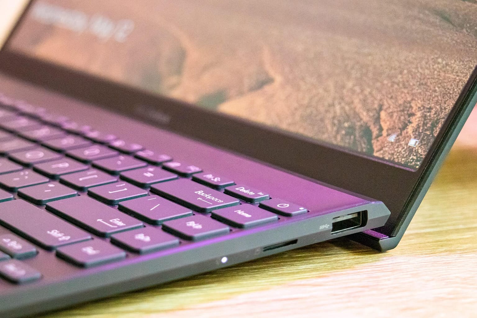 Review: ASUS ZenBook 13 OLED (UX325)