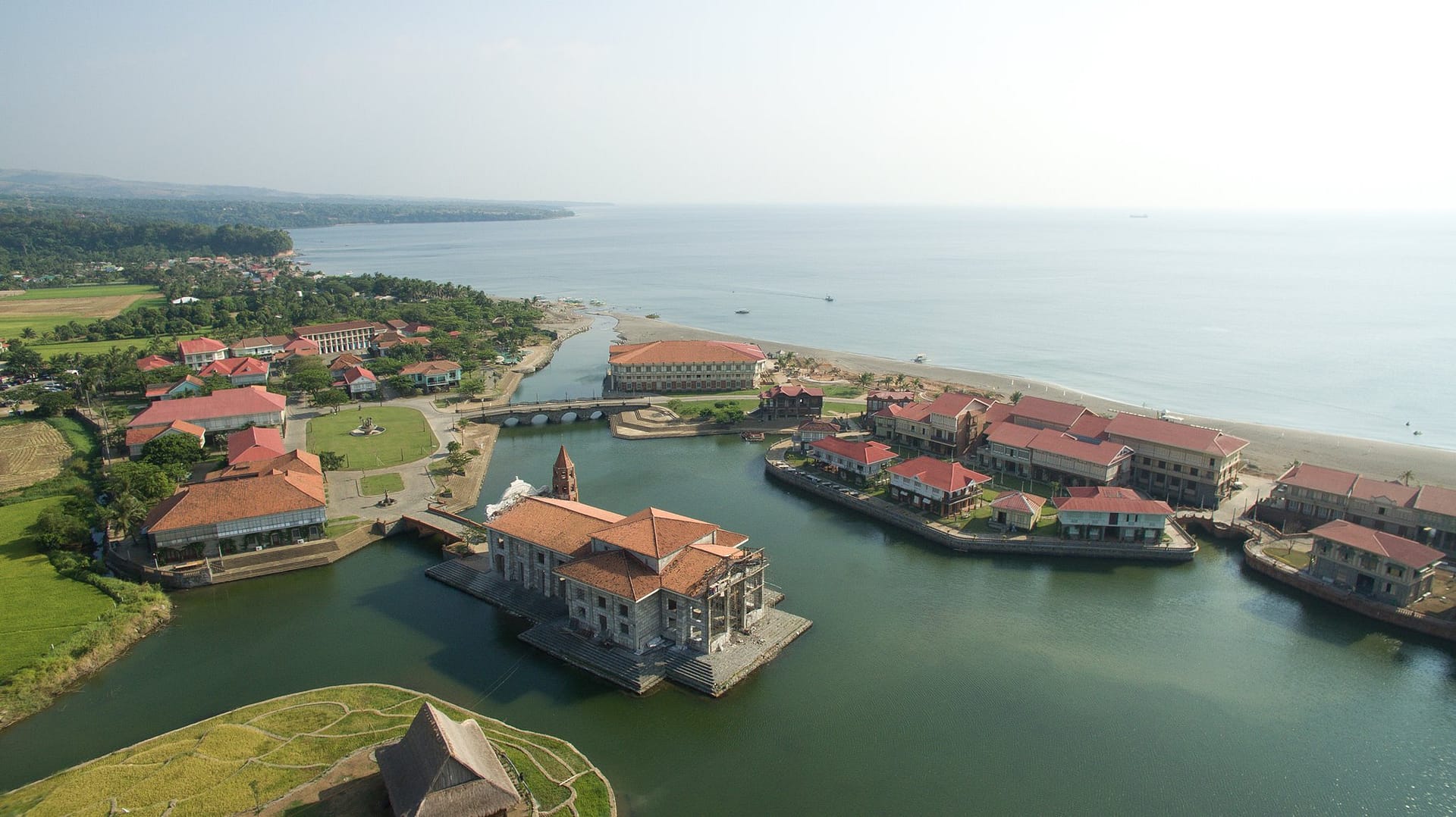 Las Casas Filipinas de Acuzar "History Land"